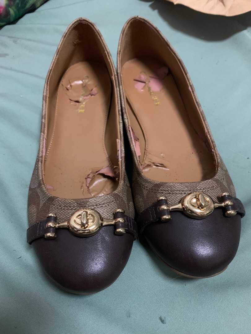 Coach Ballet Flats, Women's Fashion, Footwear, Flats & Sandals on Carousell