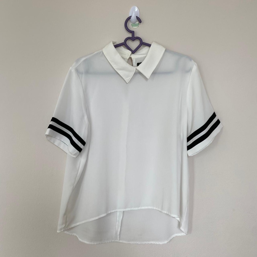 COLORBOX Kemeja korea putih, Fesyen Wanita, Pakaian Wanita, Atasan di ...