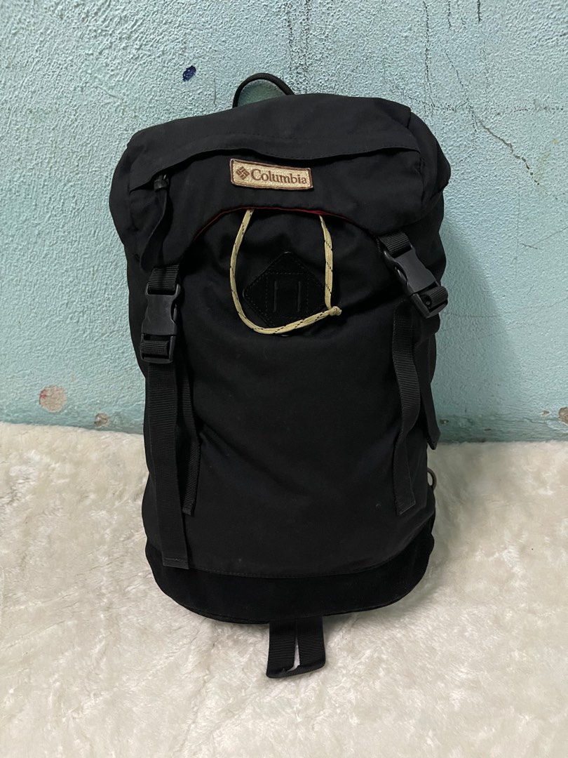 Columbia backpack, Men's Fashion, Bags, Backpacks on Carousell