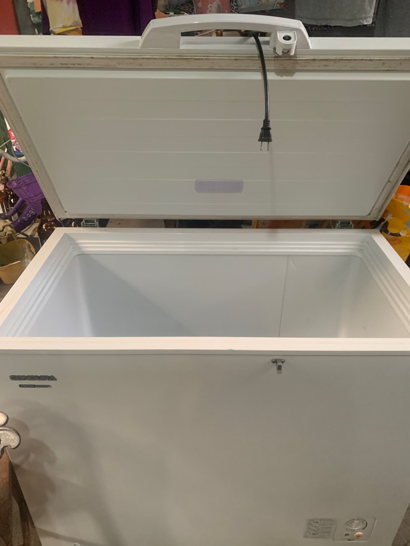 Condura chest freezer inverter, TV & Home Appliances, Kitchen ...