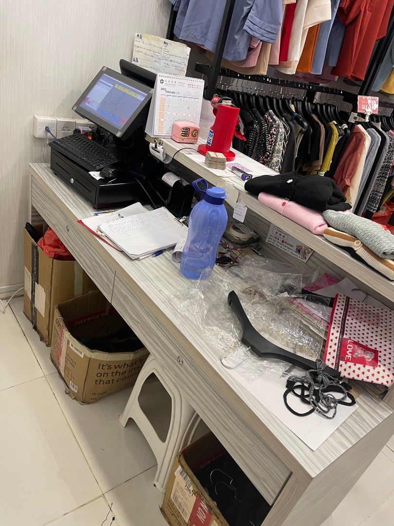 Counter table cashier top, Furniture & Home Living, Furniture, Tables ...