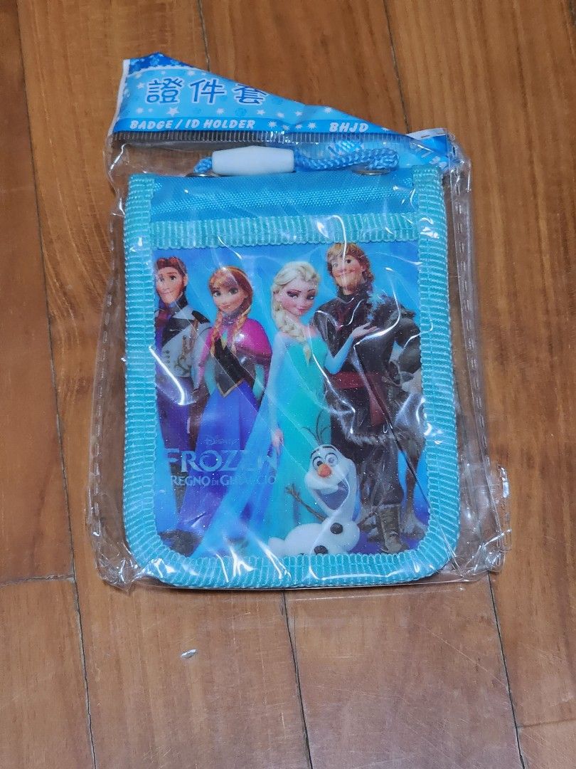 Frozen ID card holder, Hobbies & Toys, Stationery & Craft, Other ...