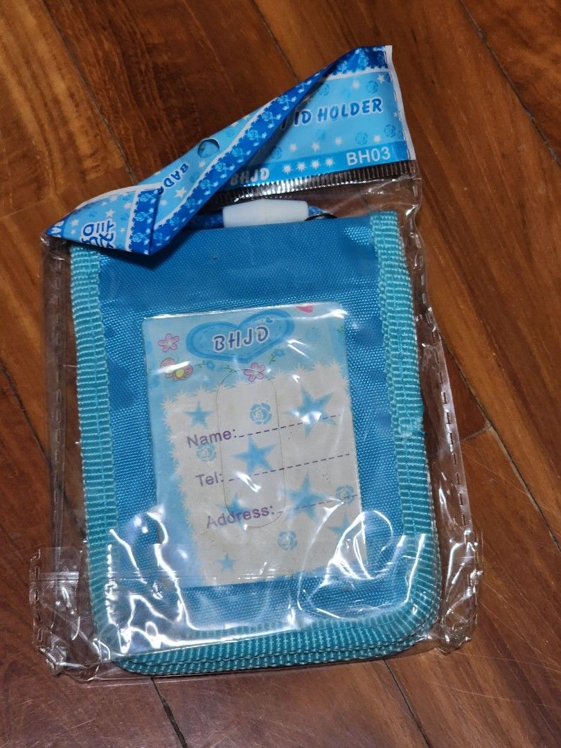 Frozen ID card holder, Hobbies & Toys, Stationery & Craft, Other ...