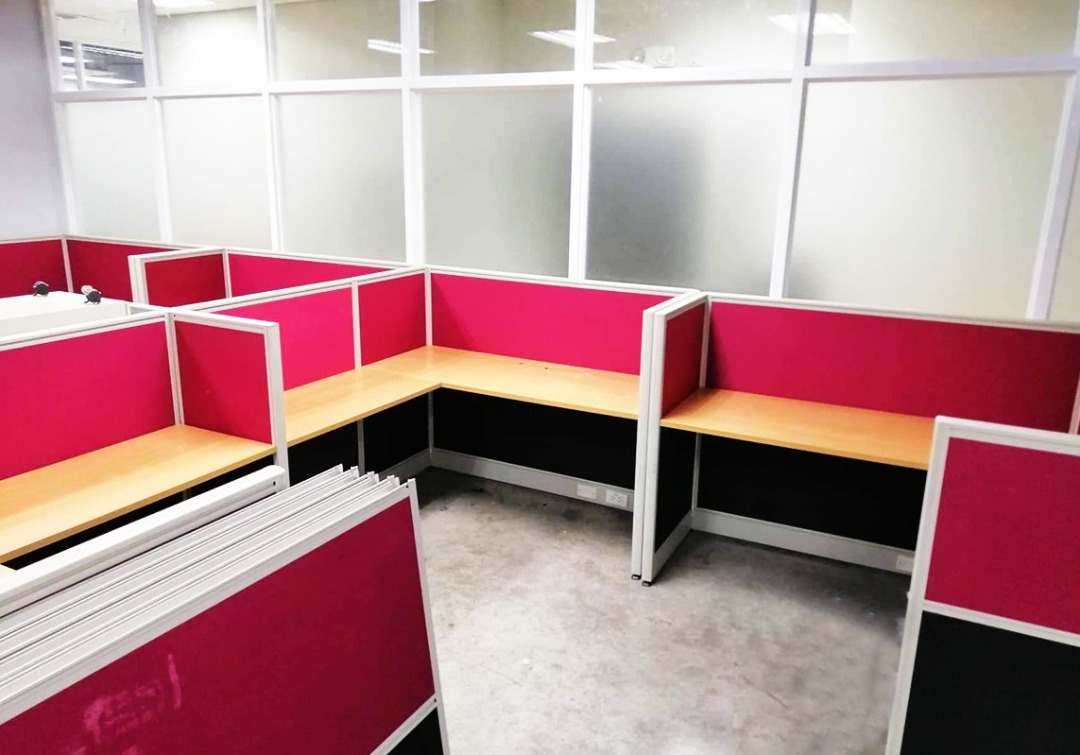 full fabric Partition - office furniture partition, Furniture & Home ...