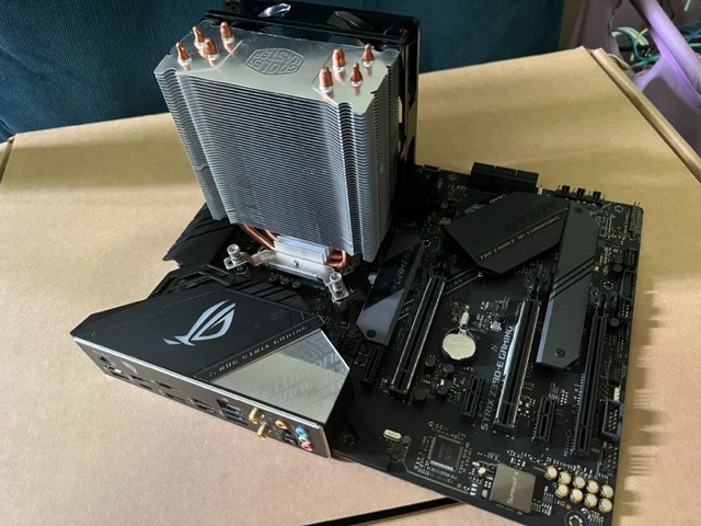 Gaming Mobo+CPU+Cooler (Asus ROG Strix Z390-E Gaming + Intel i7-9700 ...