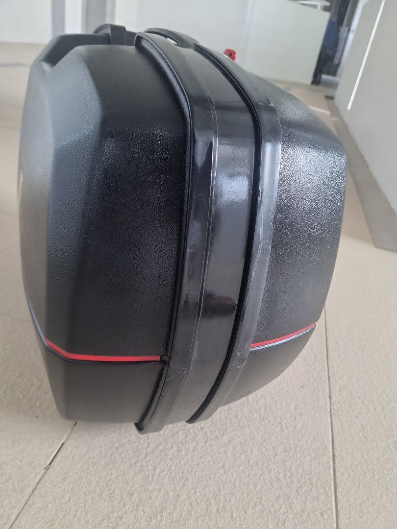 Givi monokey classic 45L, Motorcycles, Motorcycle Accessories on Carousell