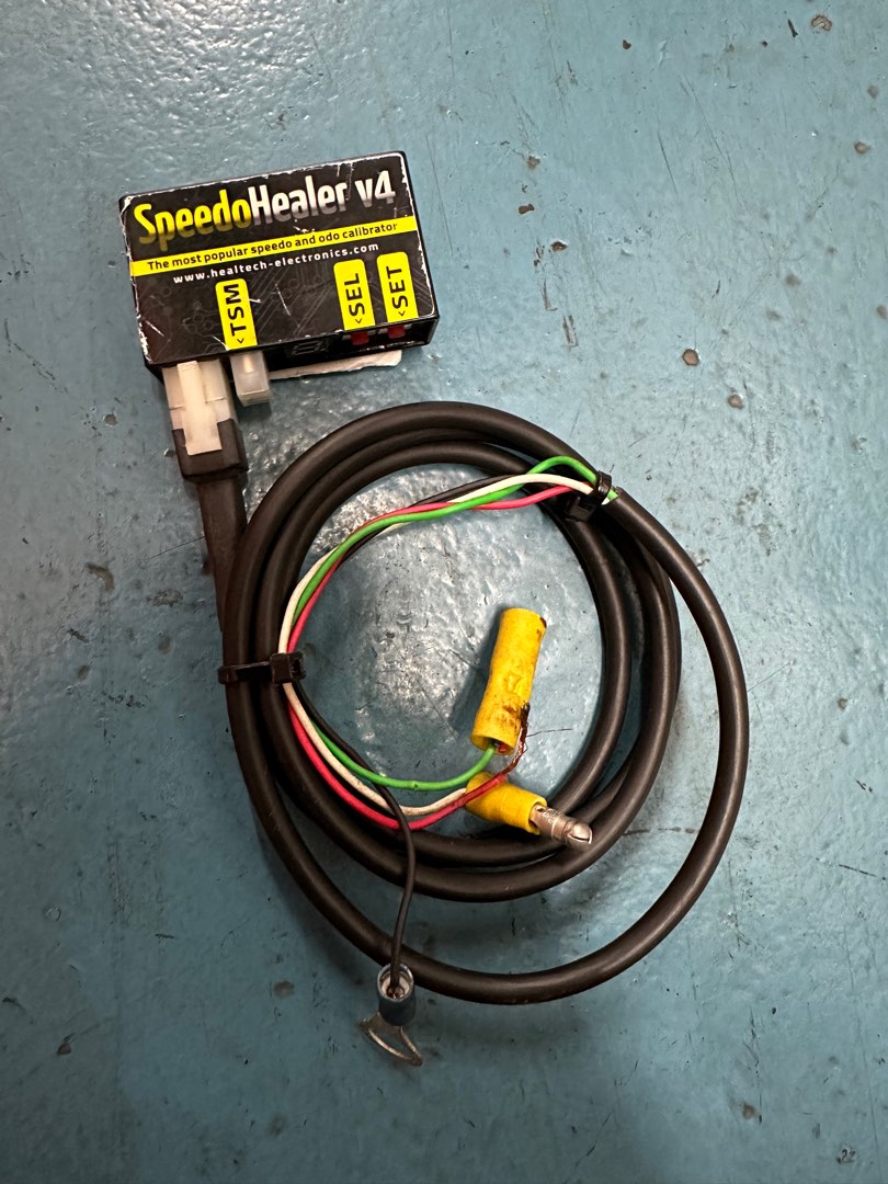 HealTech SpeedoHealer v4, Motorcycles, Motorcycle Accessories on Carousell