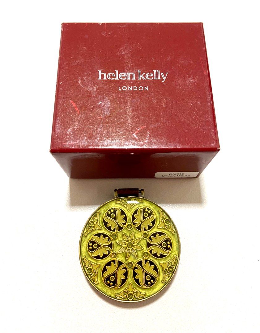 Helen Kelly compact Mirror, Women's Fashion, Watches & Accessories ...