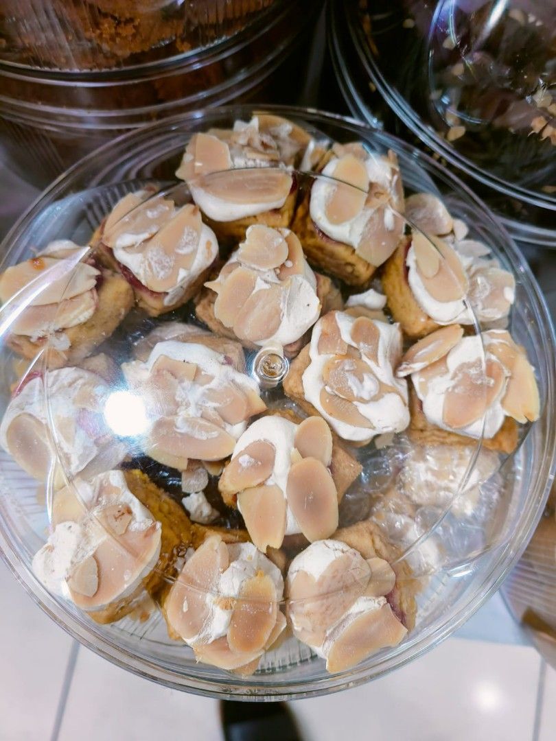 Homemade Kuih raya 2023, Food & Drinks, Homemade Bakes on Carousell