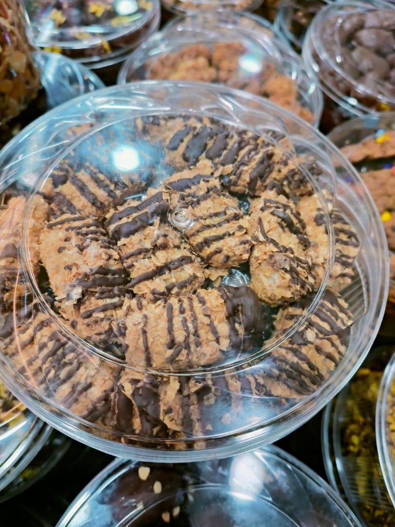 Homemade Kuih raya 2023, Food & Drinks, Homemade Bakes on Carousell