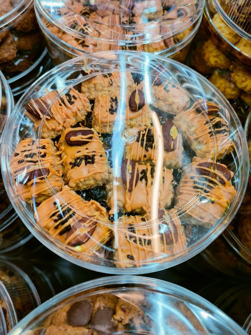 Homemade Kuih raya 2023, Food & Drinks, Homemade Bakes on Carousell