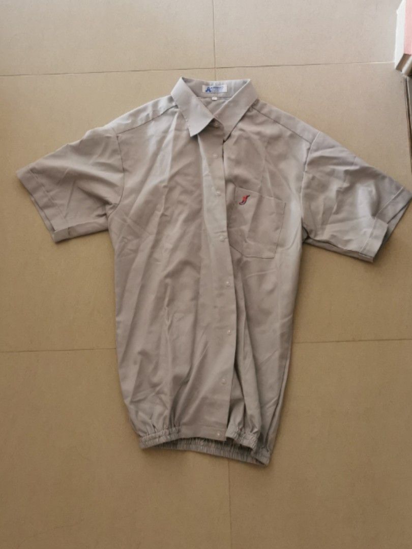 Junyuan Sec PE attire and school shirt, Men's Fashion, Tops & Sets ...