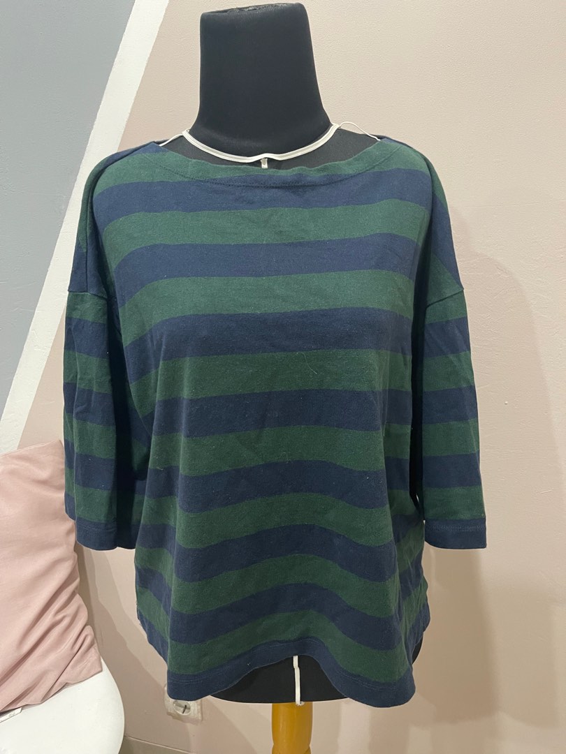 [Branded] Kaos Uniqlo garis (striped) biru hijau (blue green) - UNIQLO ...