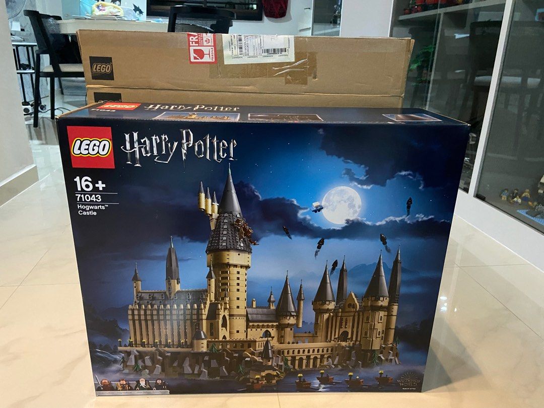 Lego 71043 Harry Potter Hogwarts Castle, Hobbies & Toys, Toys & Games ...