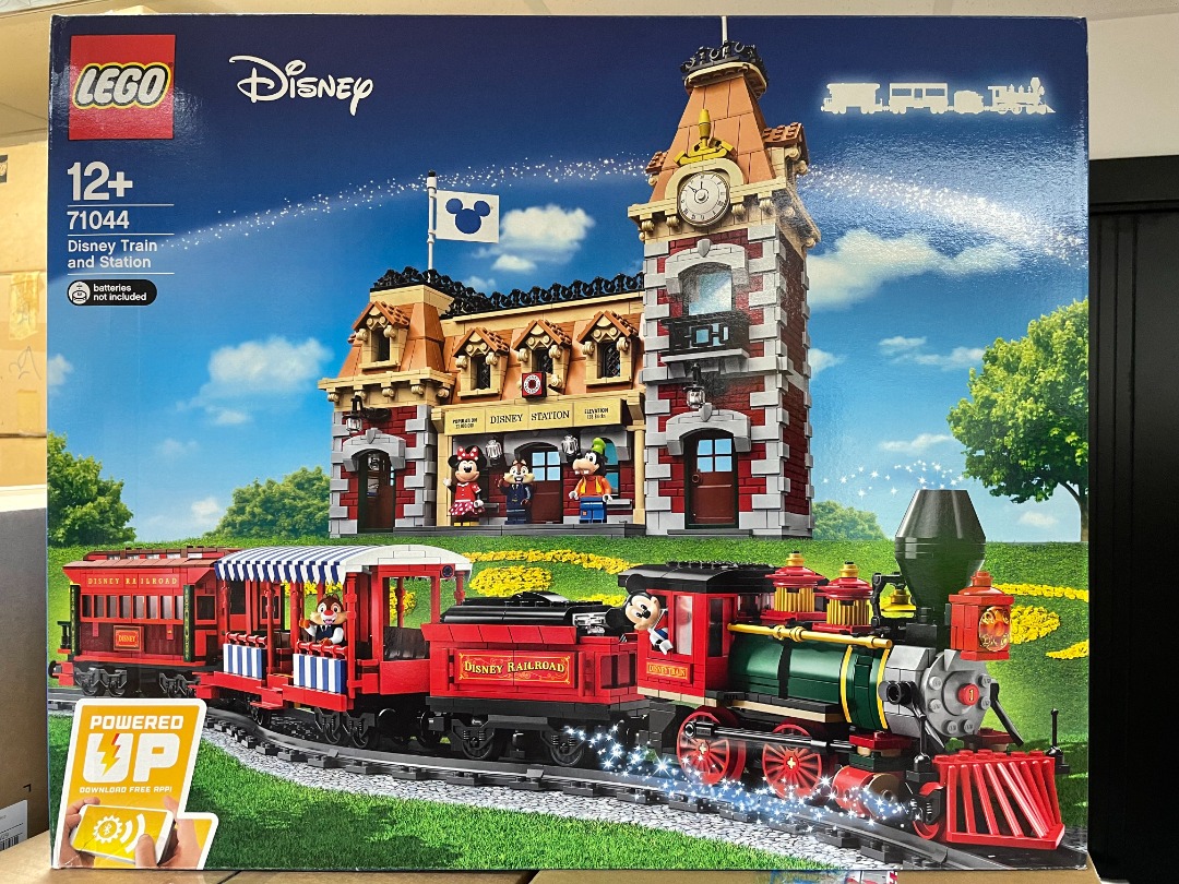 Lego 71044 Disney Train and Station (Disney), 興趣及遊戲, 玩具 & 遊戲類 - Carousell
