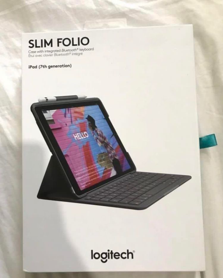 Logitech Case And Keyboard Mobile Phones And Gadgets Other Gadgets On Carousell