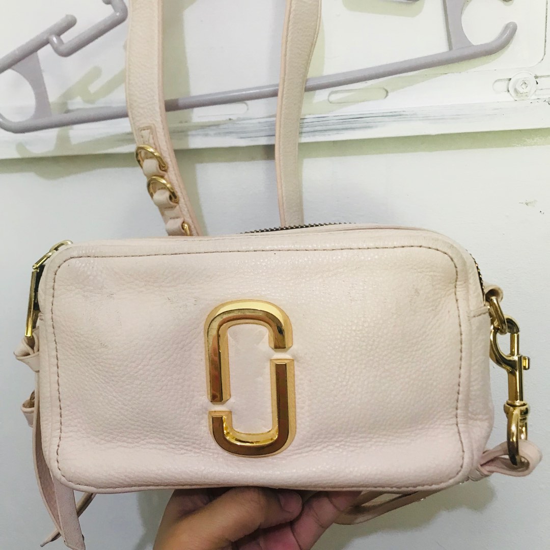 Mark Jacobs (original), Women's Fashion, Bags & Wallets, Cross-body ...