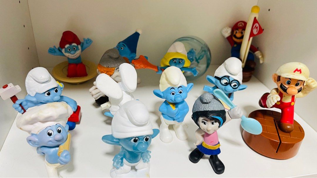 MCD - Smurf set (Old), Hobbies & Toys, Toys & Games on Carousell