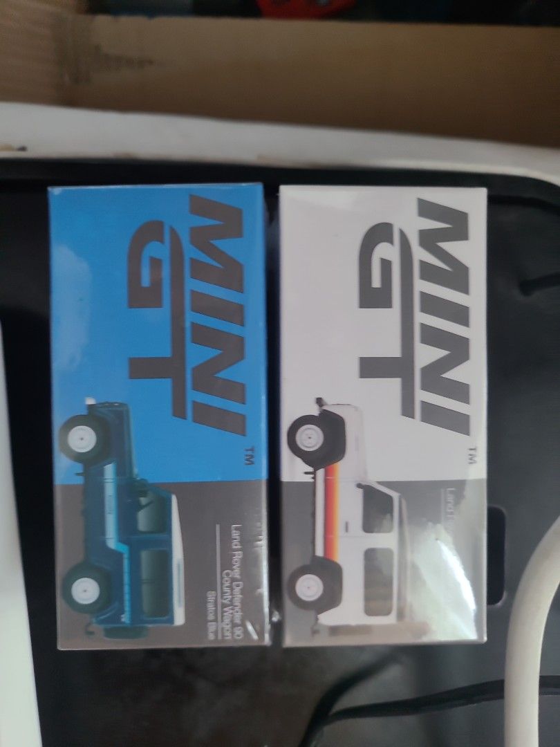 Mini gt land rover defender, Hobbies & Toys, Toys & Games on Carousell
