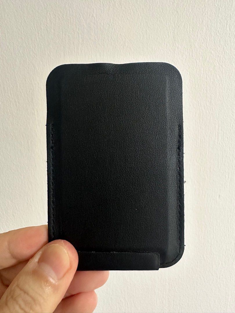 MOFT original black Snap-on Phone Stand & Wallet - MagSafe Compatible ...