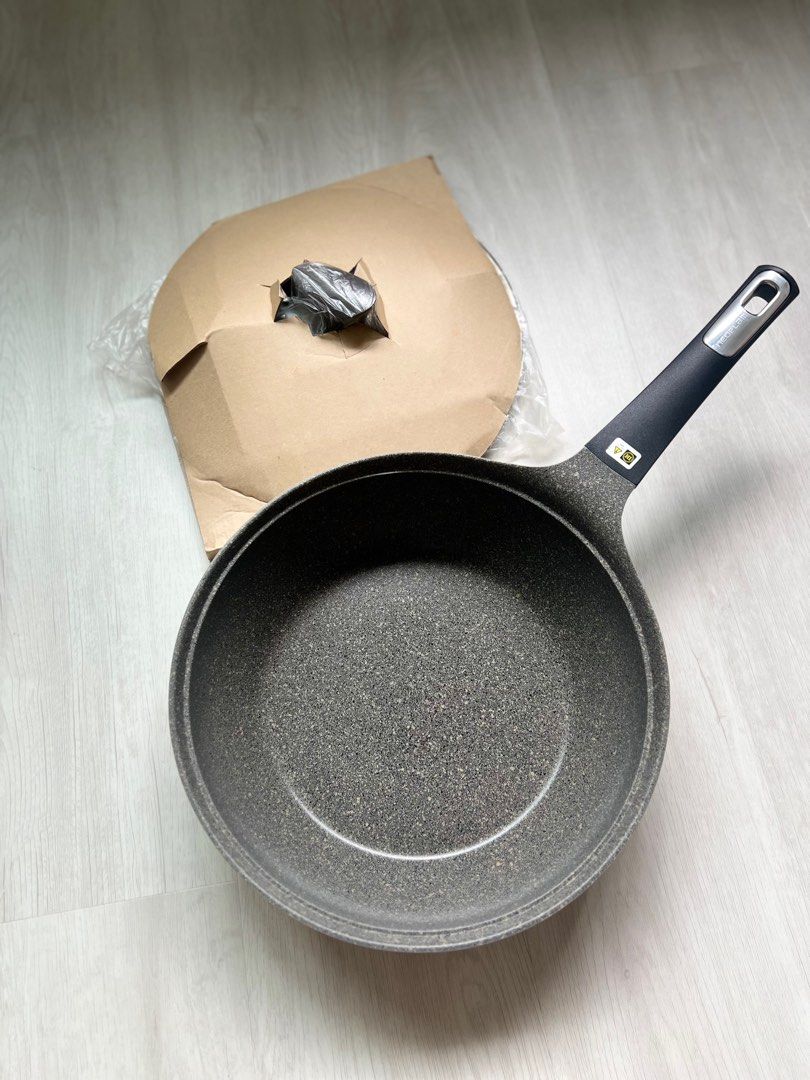 Neoflam cast aluminium 28cm wok pan with lid with ecolon coating IH ...