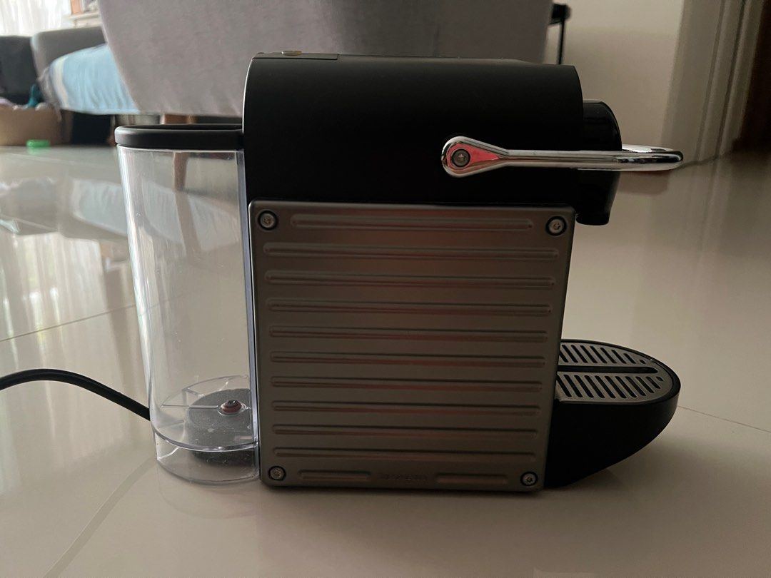 Nespresso Coffee Machine (Pixie), TV & Home Appliances, Kitchen ...