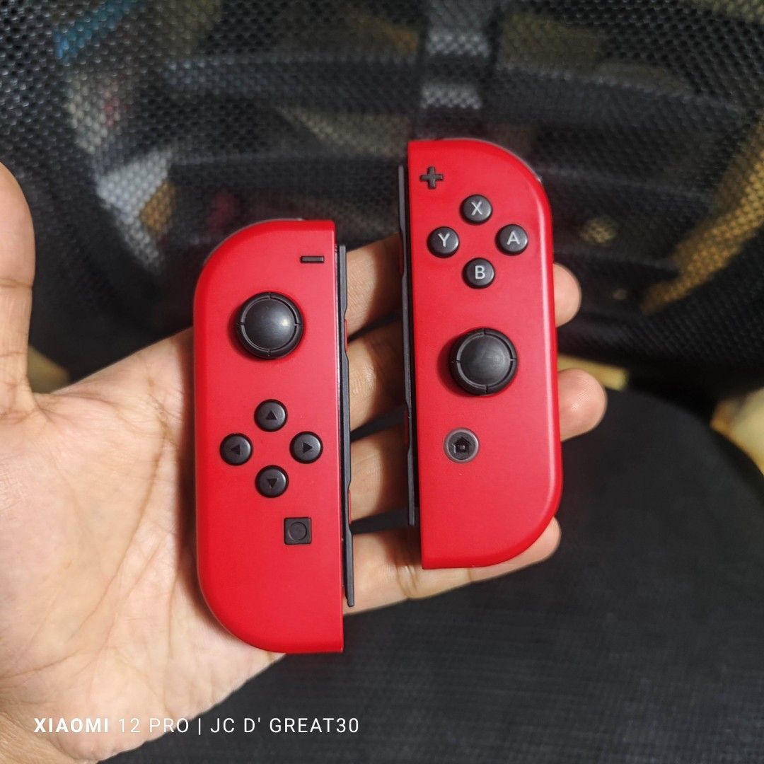 Nintendo switch joycon red original, Video Gaming, Gaming Accessories ...