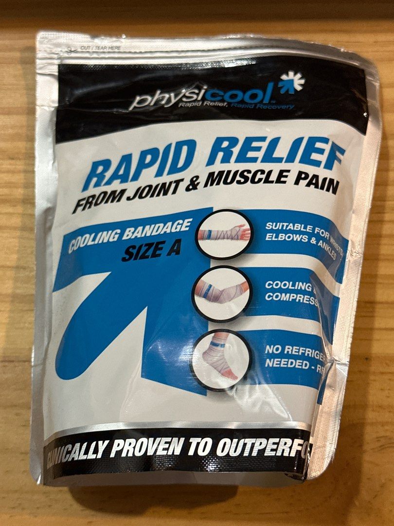 Physicool Rapid relief cooling bandage and coolant recharge, Health ...
