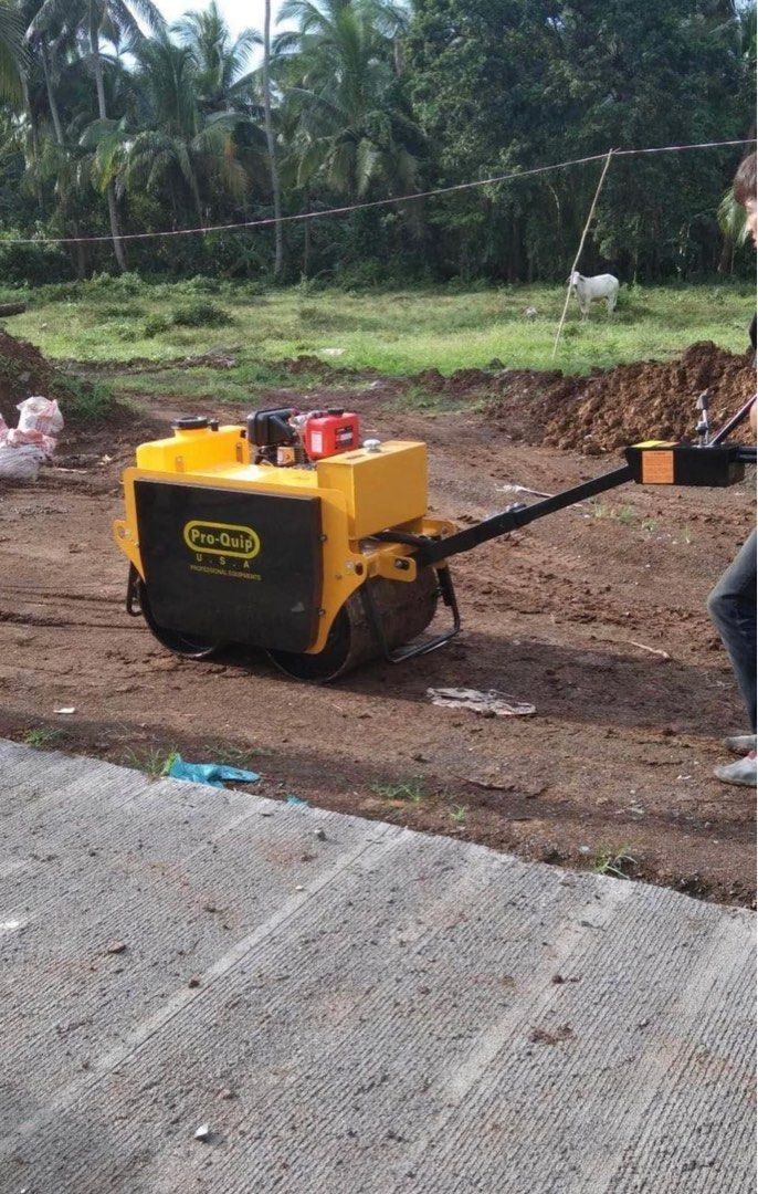 PRO-QUIP WALK BEHIND VIBRATORY ROLLER (MINI PISON), Commercial ...
