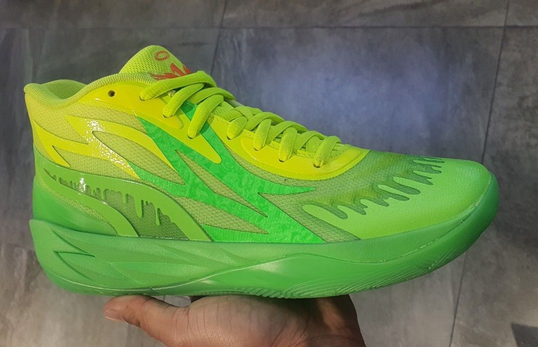 Puma Mb02 Slime Nickelodeon, Men's Fashion, Footwear, Sneakers on Carousell