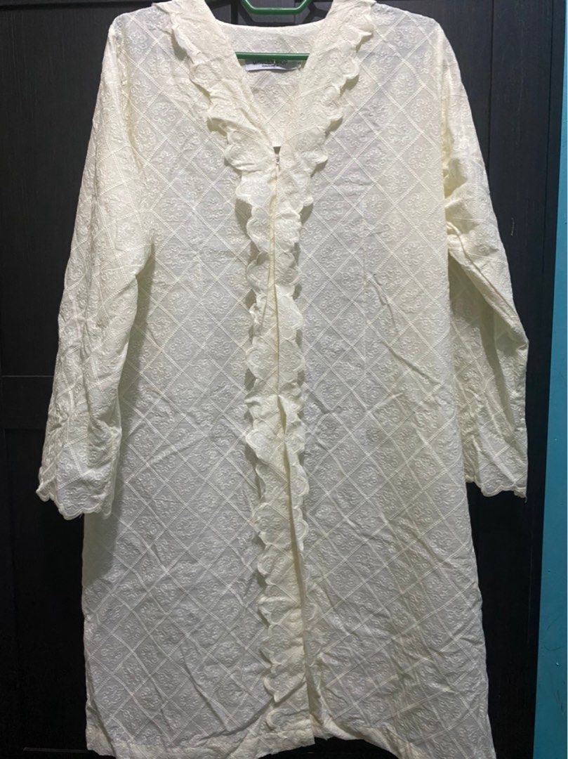 Rokiah kebarung raya (TOP), Women's Fashion, Muslimah Fashion, Baju ...