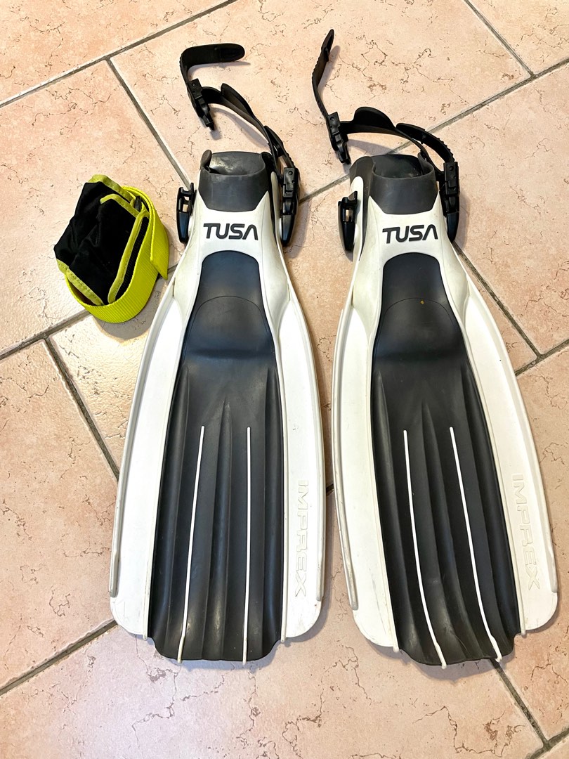 Scuba Diving Power Fins & Belt, Sports Equipment, Sports & Games, Water ...