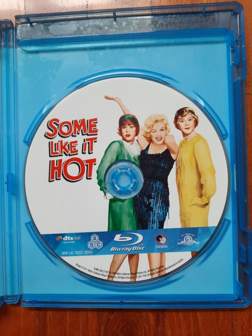 Some Like It Hot (1959) blu-ray, Hobbies & Toys, Music & Media, CDs & DVDs on Carousell