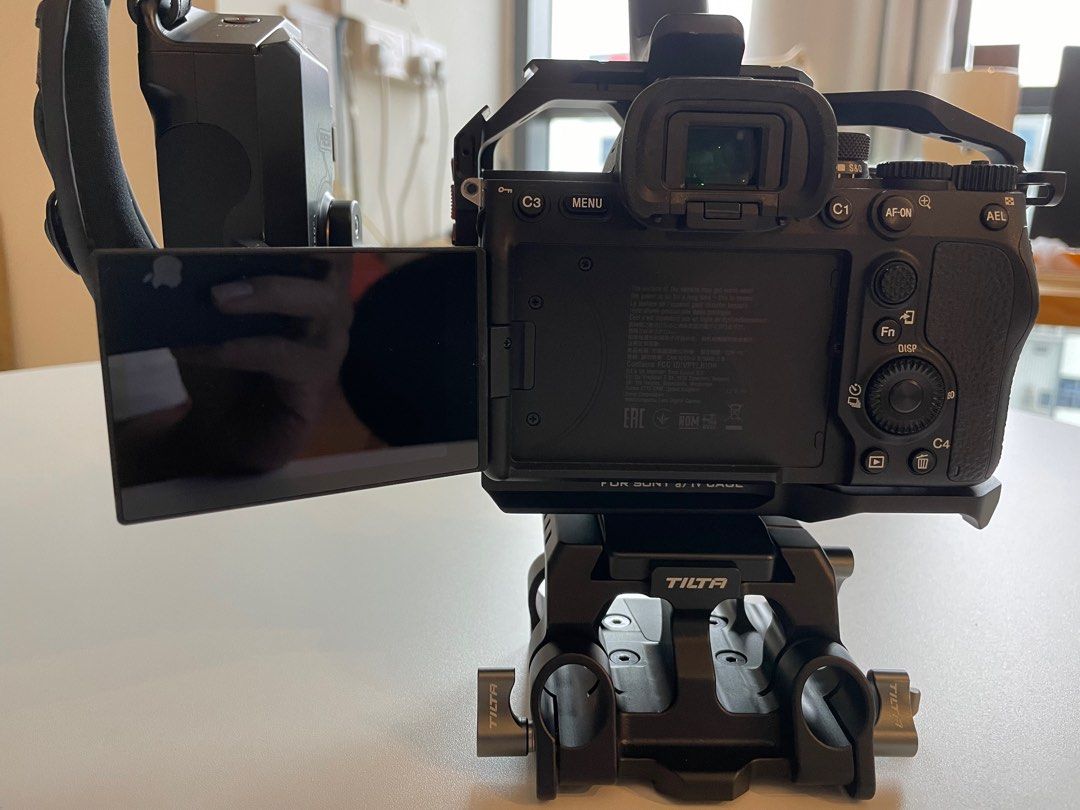 Sony A7iv + Tilta Cage & Grip Set, Photography, Cameras on Carousell