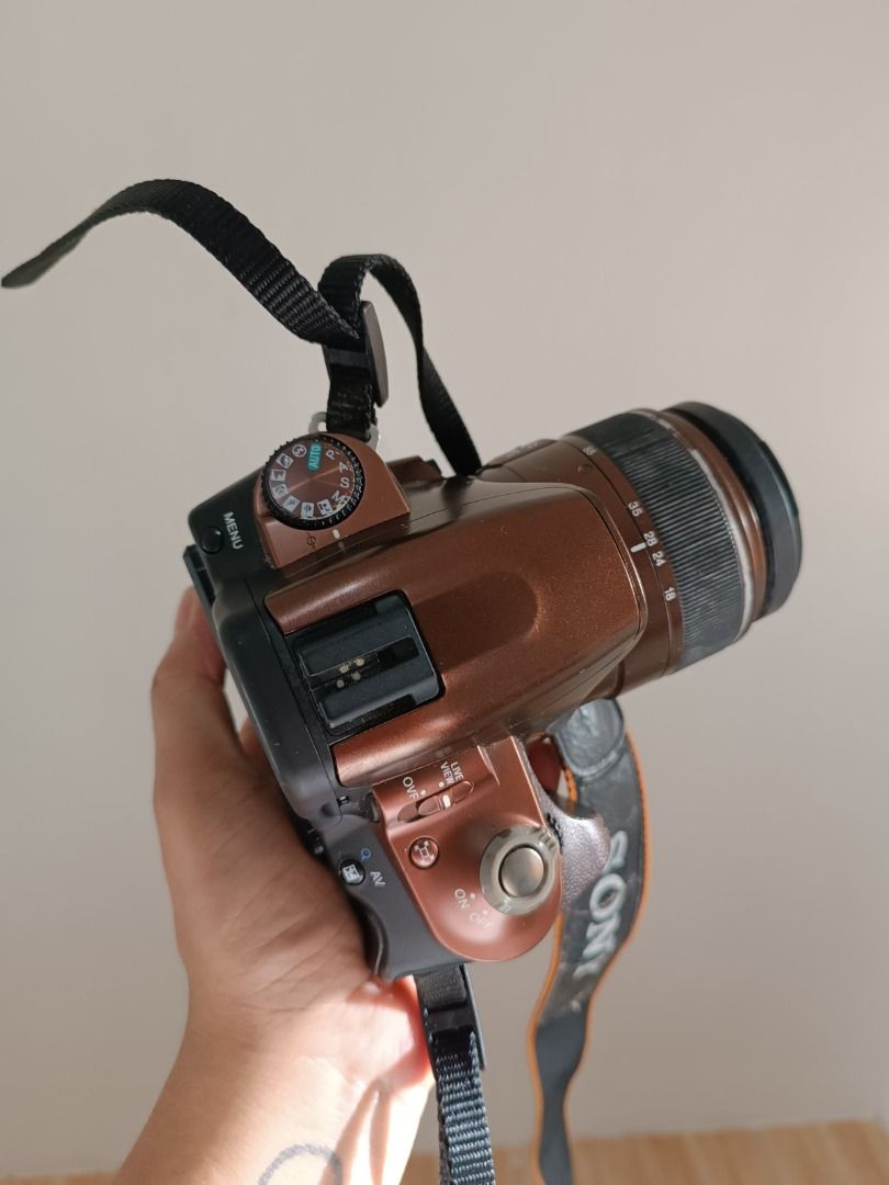 Sony Alpha A330 Digital SLR with 18-55mm Lens (Copper Brown ...