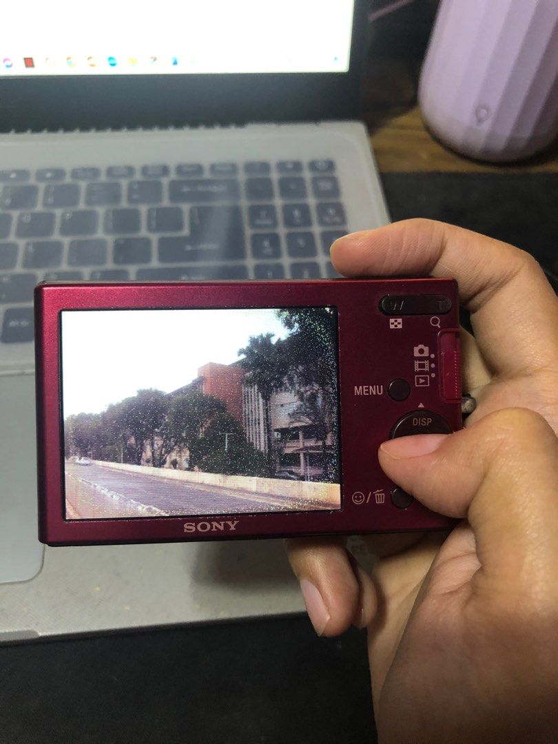 Sony cybershot dsc-w180, Photography, Cameras on Carousell