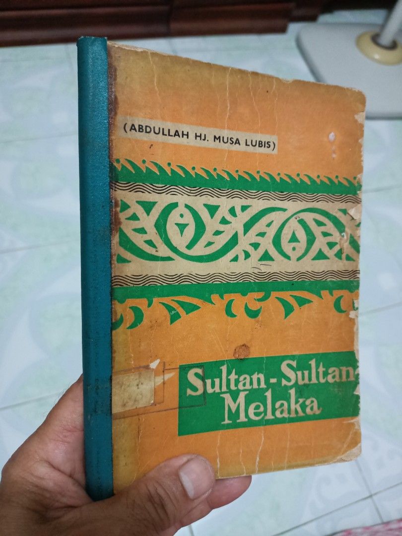 Sultan Sultan Melaka, Hobbies & Toys, Books & Magazines, Storybooks on ...