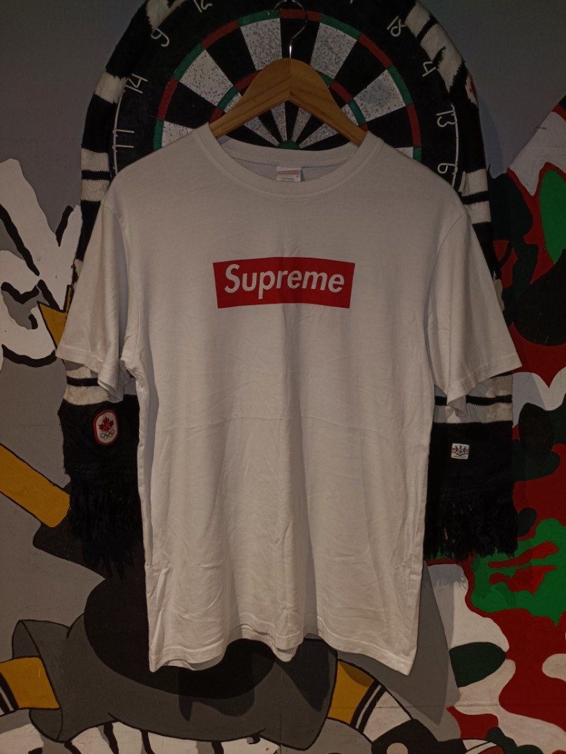 SUPREME, Men's Fashion, Tops & Sets, Tshirts & Polo Shirts on Carousell