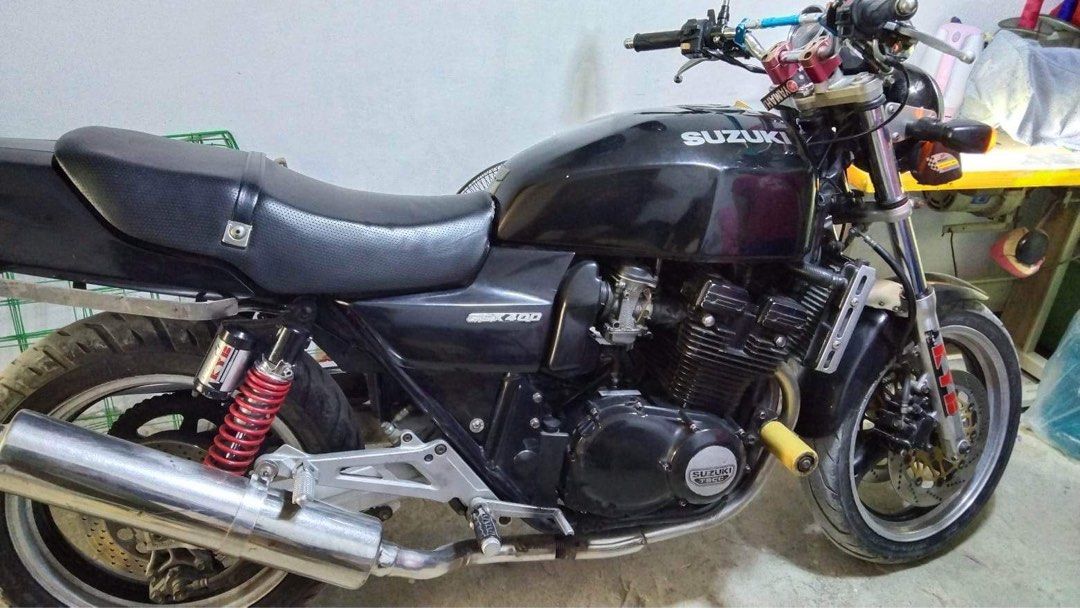 Suzuki GSX 400, Motorbikes, Motorbikes for Sale on Carousell