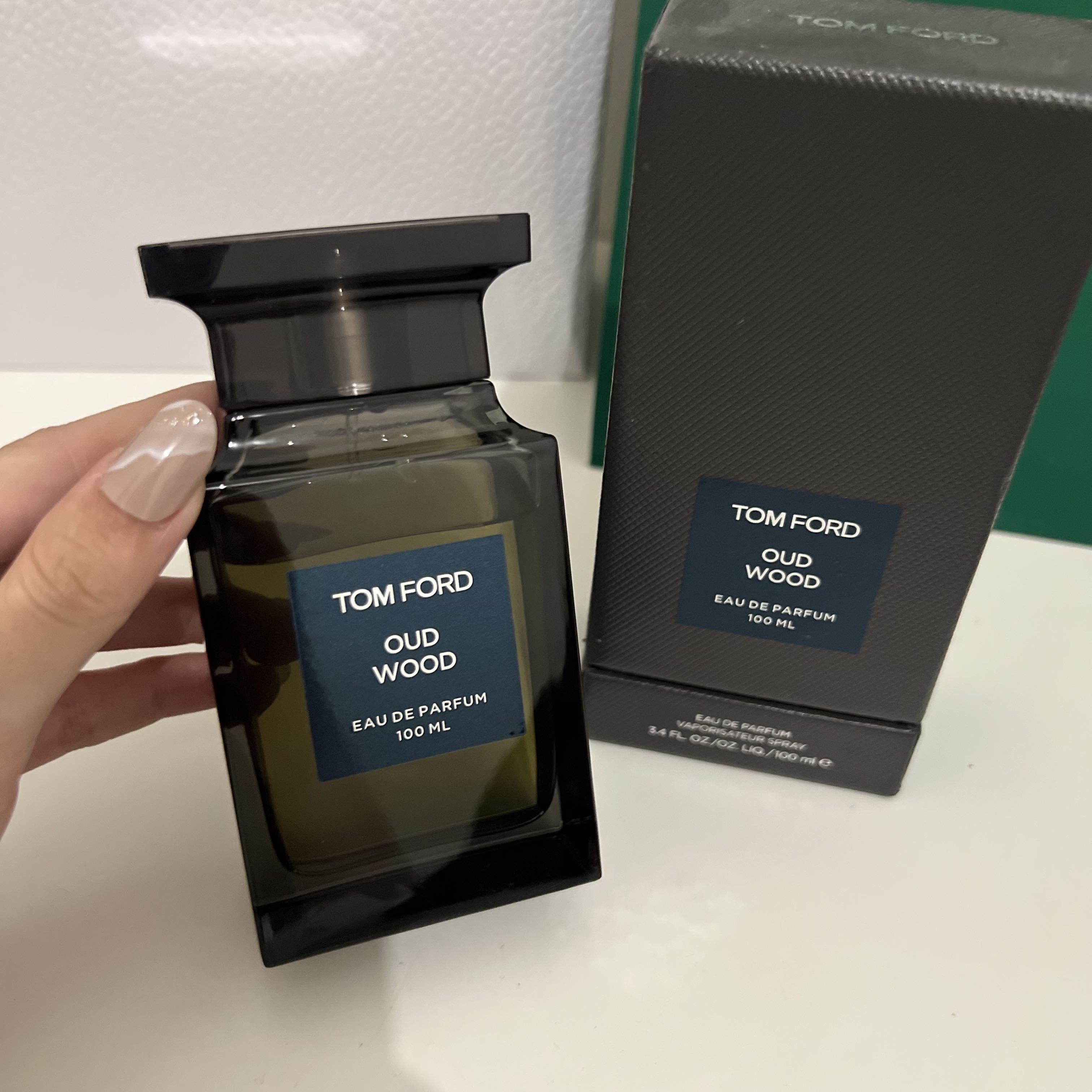 TOM FORD Oud Wood Perfume 100ml Eau de parfum, Kesehatan & Kecantikan ...