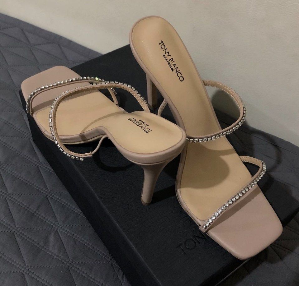 Tony Blanco Heels, Women's Fashion, Footwear, Heels on Carousell