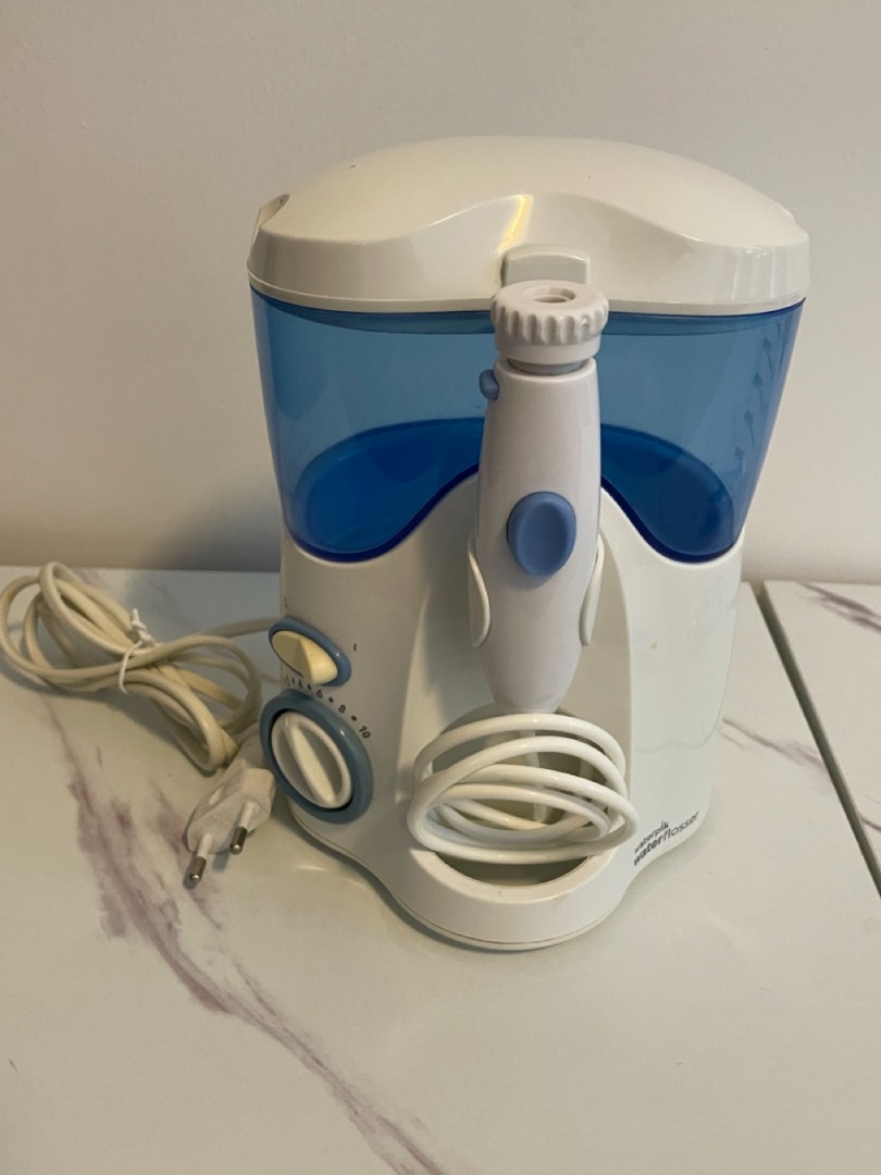 Waterpik Water Flosser WP-100E Ultra Dental Water Jet, Beauty ...