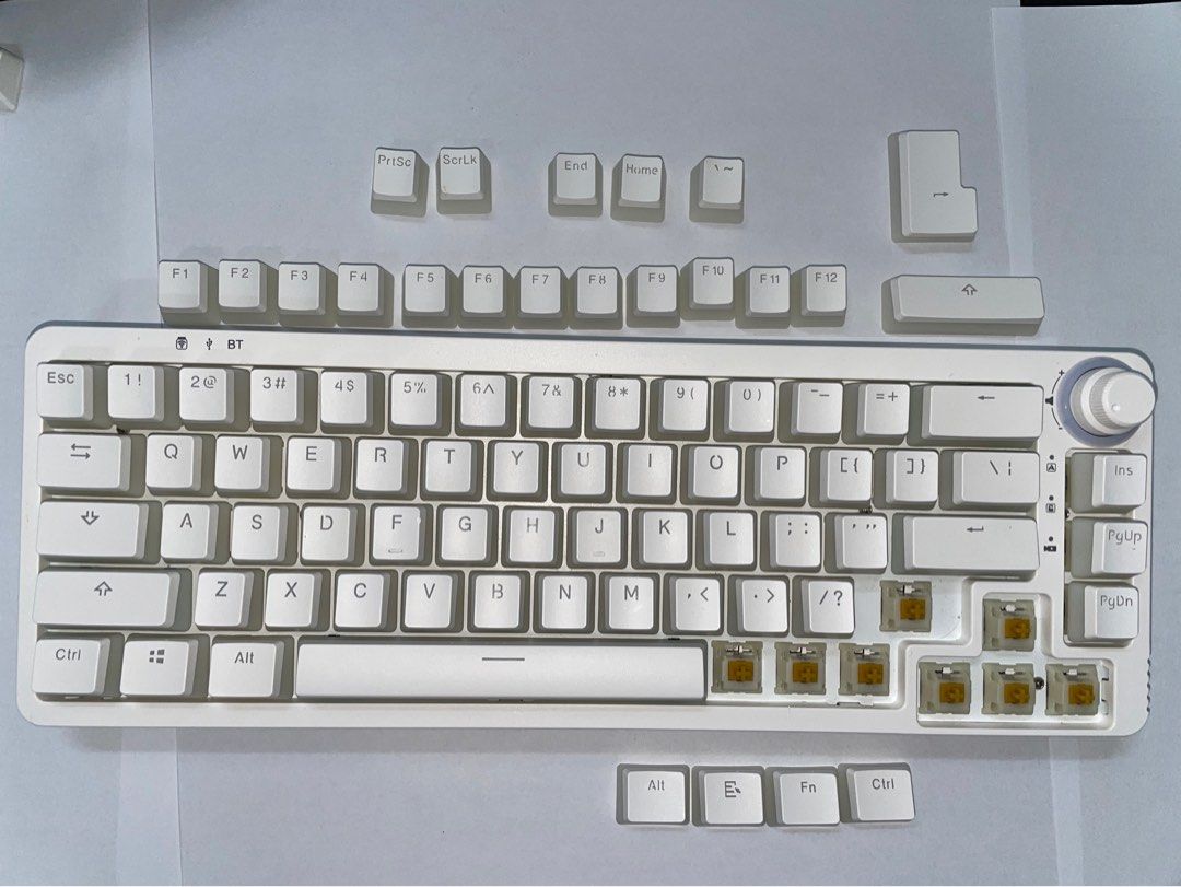 White Pudding Keycaps, Computers & Tech, Parts & Accessories, Computer ...