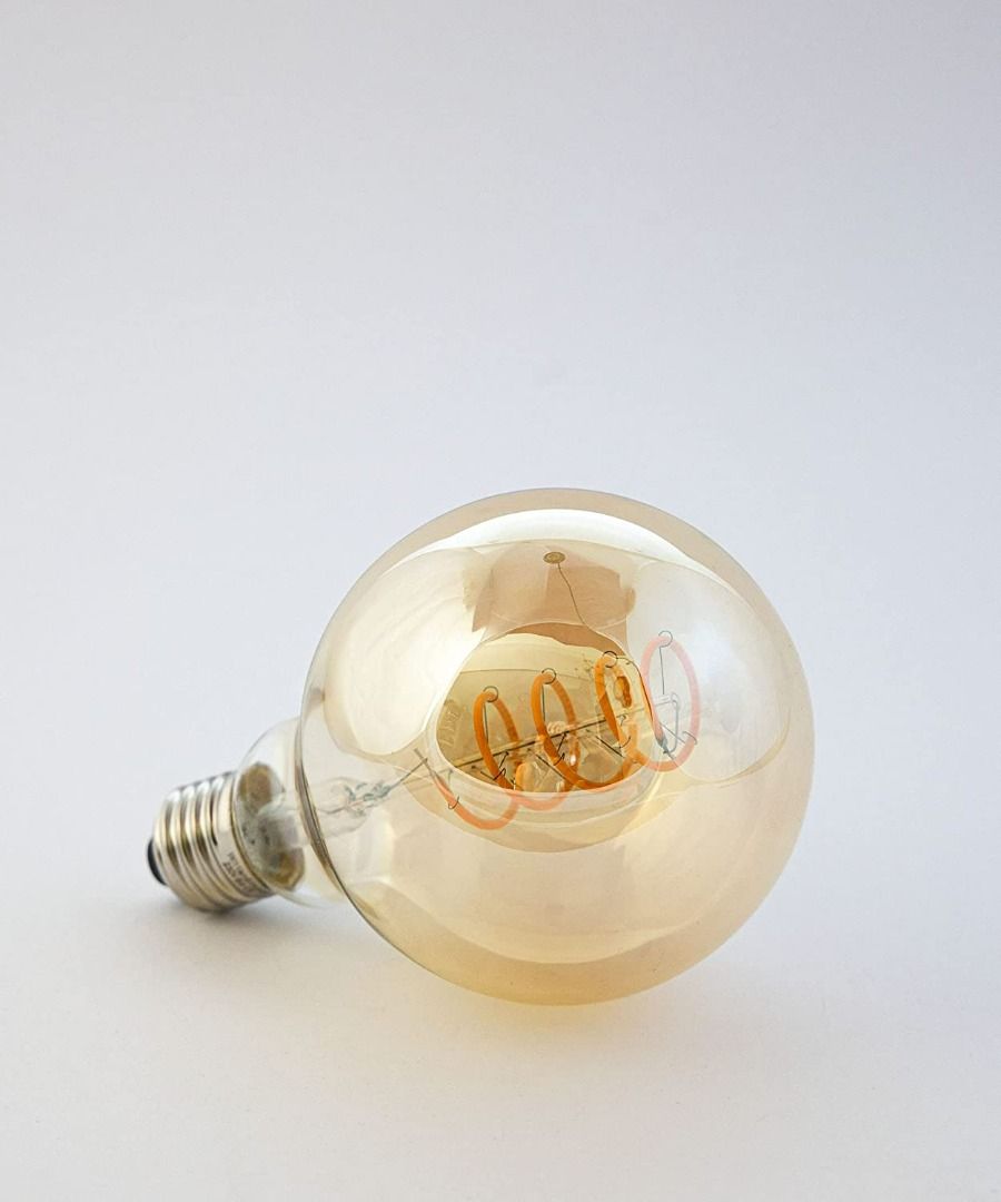 William & Watson LED E27 Dimmable Edison Screw Filament Retro Light ...
