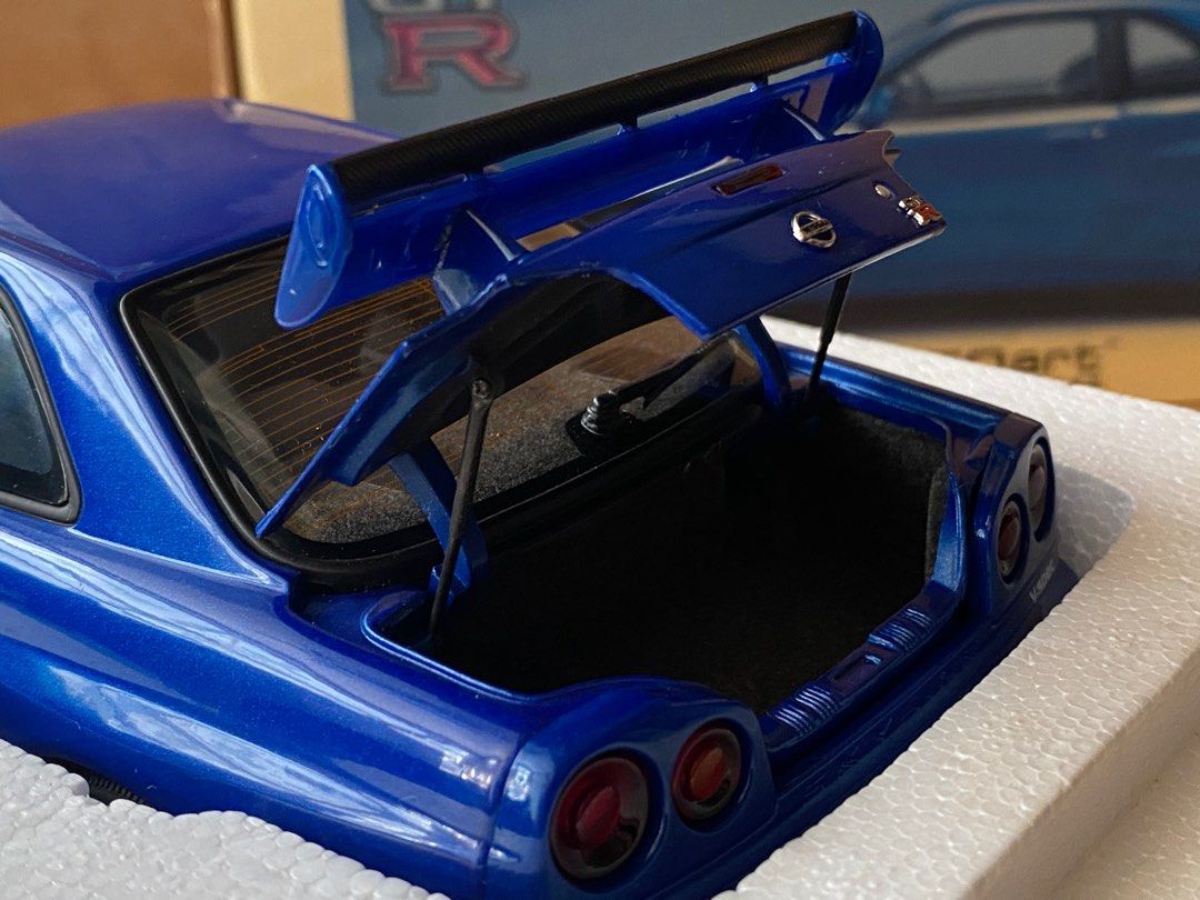 1/18 AUTOart Nissan GTR R34 Vspec 2, 興趣及遊戲, 玩具 & 遊戲類 - Carousell