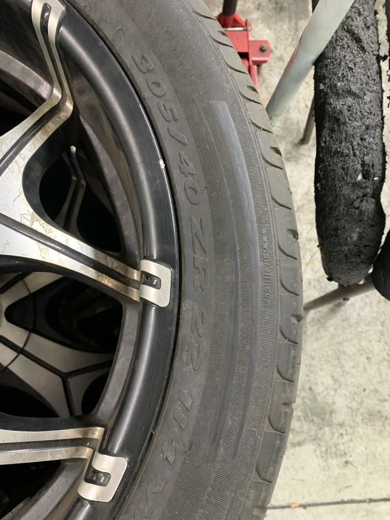 Prado 22 inch pcd 6X139.7 FORTE rim with tyres, Car Accessories, Tyres ...