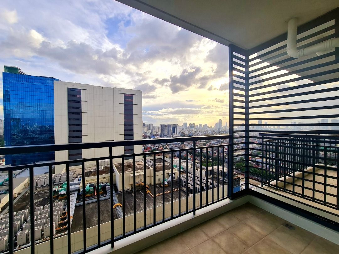 2BR Unit at Solstice Tower 2 Ayala Circuit Makati on Carousell