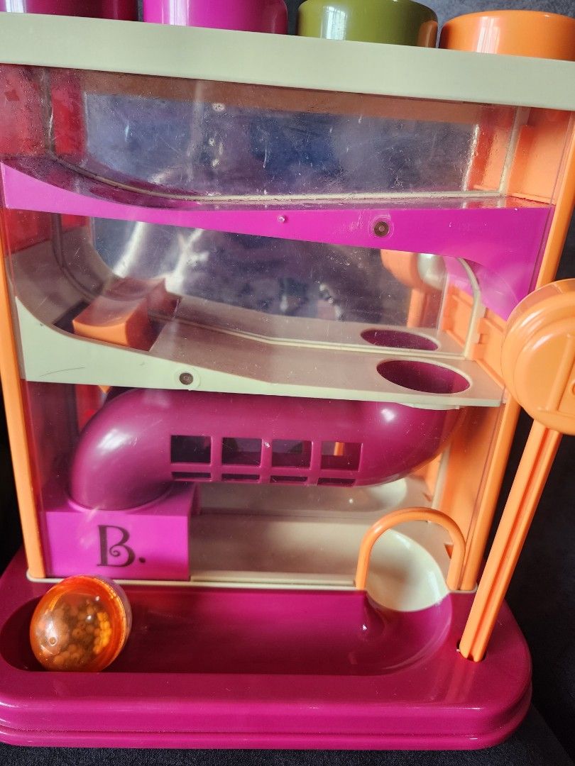 B Toys Baa Baa interactive barn with farm animals, with light and music ...