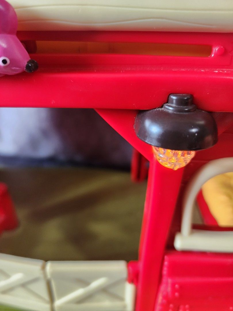 B Toys Baa Baa interactive barn with farm animals, with light and music ...