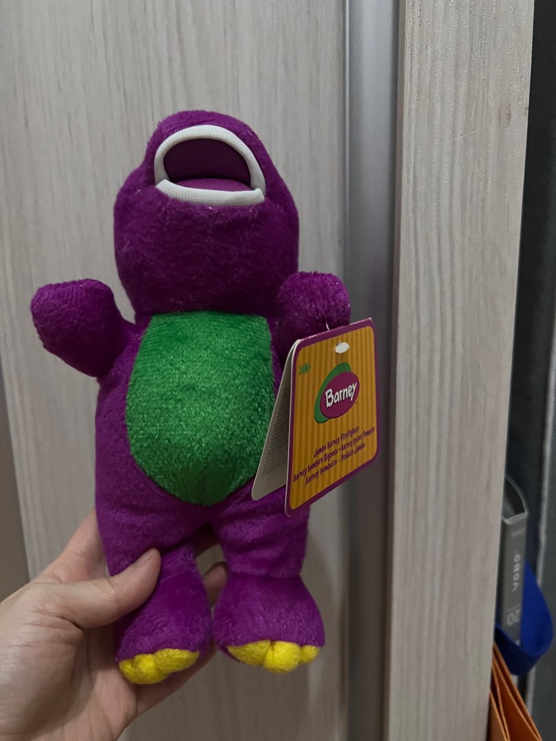 Barney soft toy, Hobbies & Toys, Toys & Games on Carousell